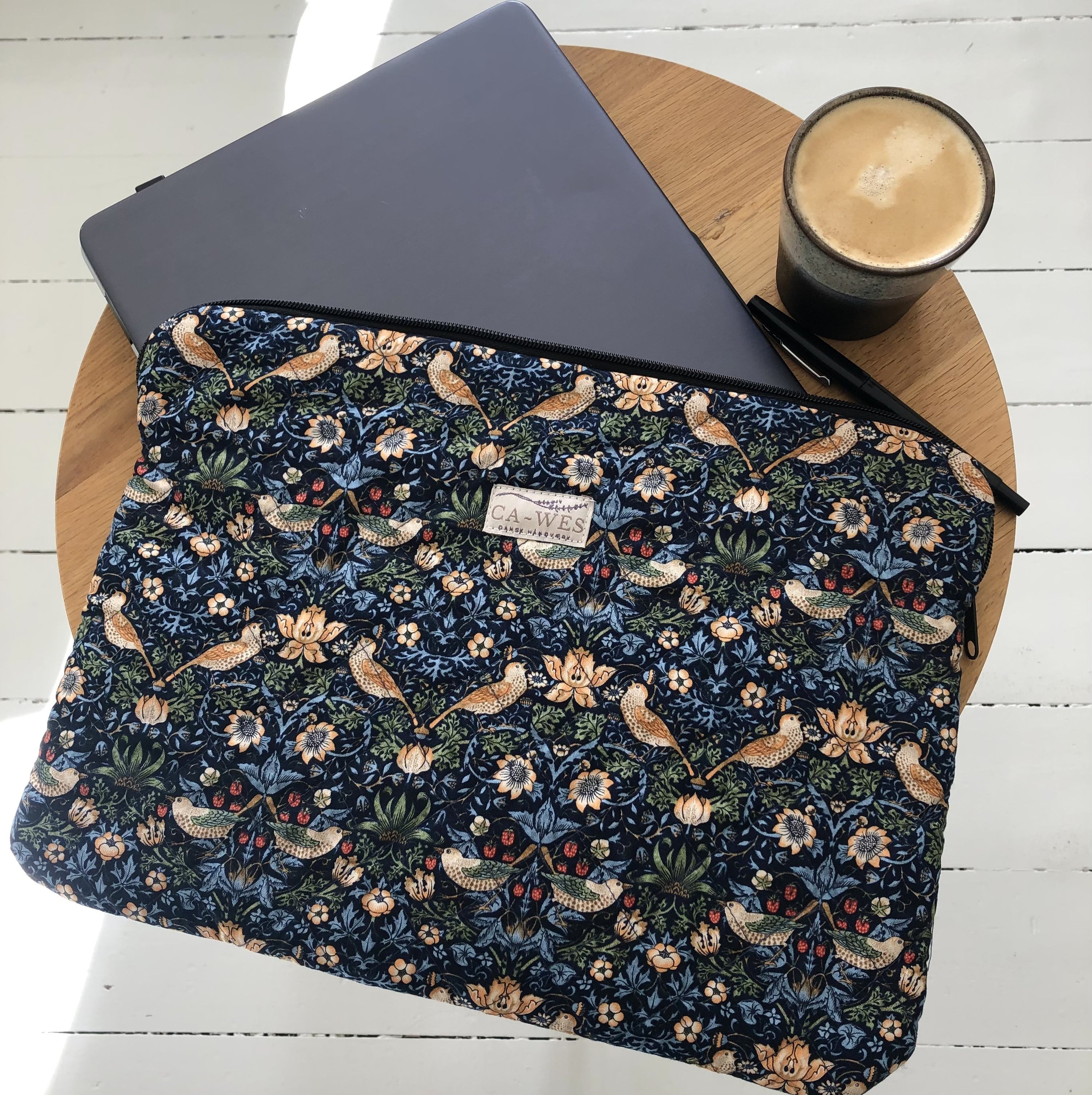 CA-WES - smukke tasker i libertystoffer